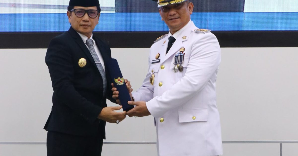 Sadali Lantik Pj Wali Kota Tual – Indonesia Timur
